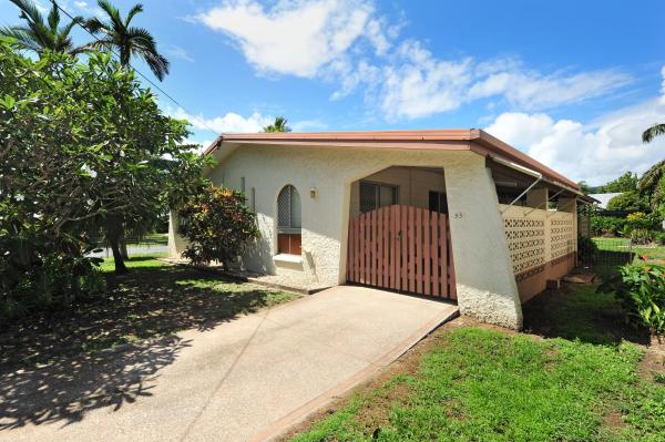 Seascape Holidays - 53 Reef St - Mossman