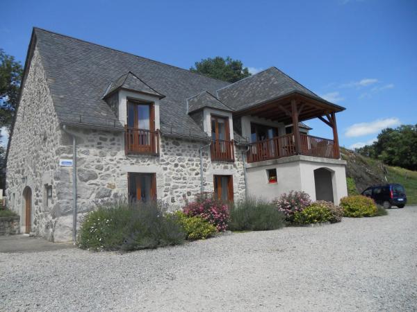 Annie Jouve Chambres D'hôtes Champassis - Cantal