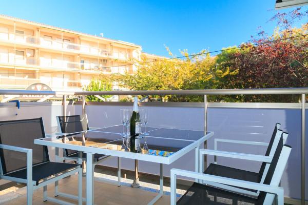 Uhc Playa Dorada Apartments - Cambrils
