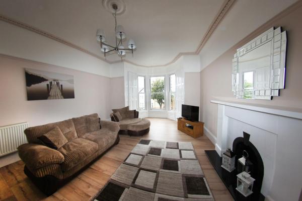 Ayr Beach View Apartment - 艾爾