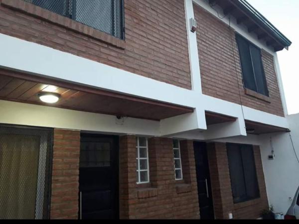 Duplex En Valle Hermoso - La Falda