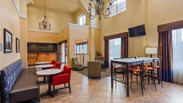 Best Western Windsor Pointe Hotel & Suites-frost Bank Center - Universal City, TX