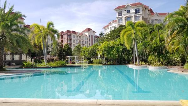 Presidio Lakefront 2 Bedroom Staycation - Muntinlupa