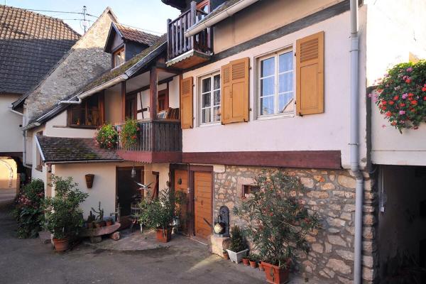 Maison Spacieuse à Ingersheim Avec Vue Sur La Montagne - Colmar