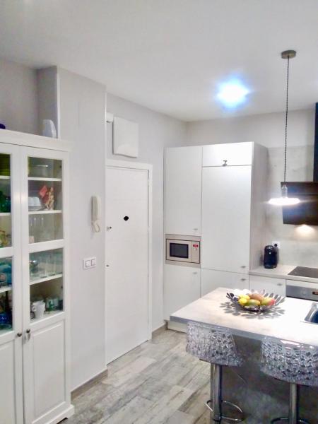 Apartamento Estilo Nórdico En Malasaña (Madrid Centro) - Chamartín