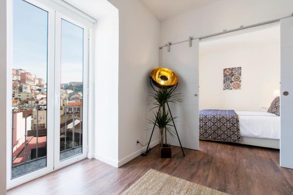 Amazing Downtown Apt With Balcony And Fantastic View - Lisbon