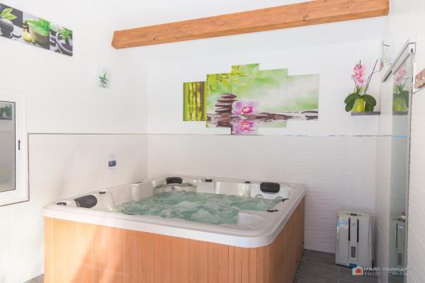 Appartement Moderne Avec Piscine à Plan-d'aups 55 M² - Spa Inclus - Aubagne