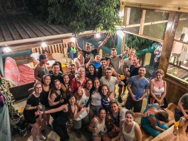 Bella's Backpackers Cayo - Belize