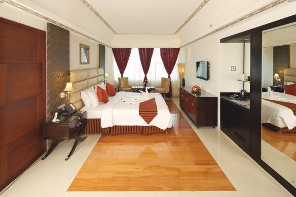 Windsor Rajadhani Hotel - Thiruvananthapuram