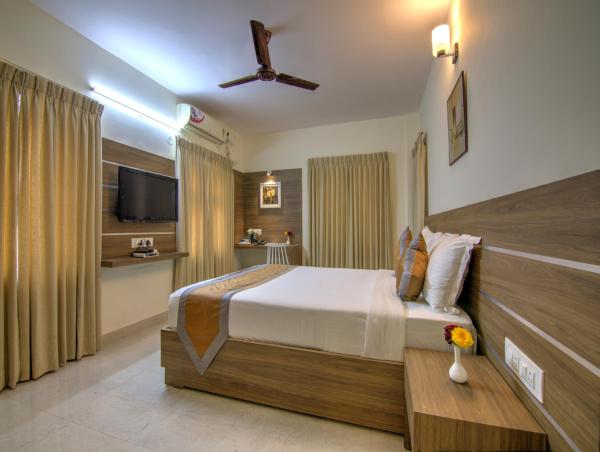 Sunshine Suites Grand Deluxe - Bengaluru