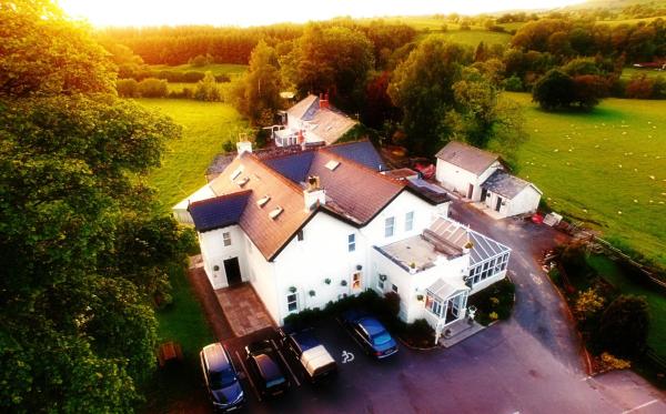 The White House - Brecon