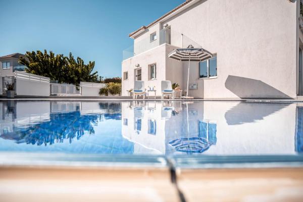 Villa Hibiscus - Ayia Napa