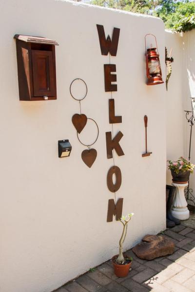 Rustic Butler B&b - White River