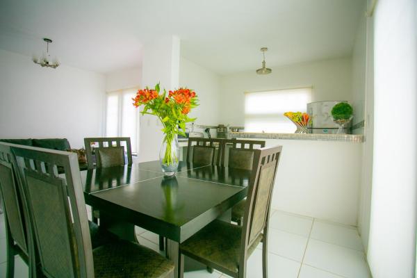 Casa Moderna En Segura Residencial Hacienda Chetumal - Chetumal
