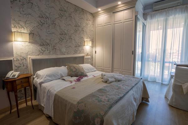 Hotel Mocambo Piscina E Spiaggia - San Benedetto del Tronto