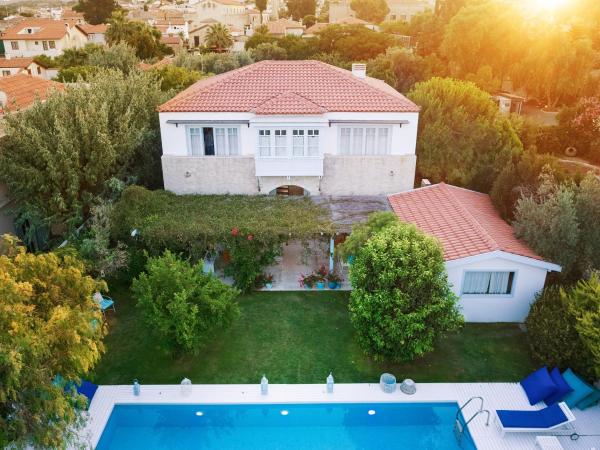 Alura Hotel - Alaçatı