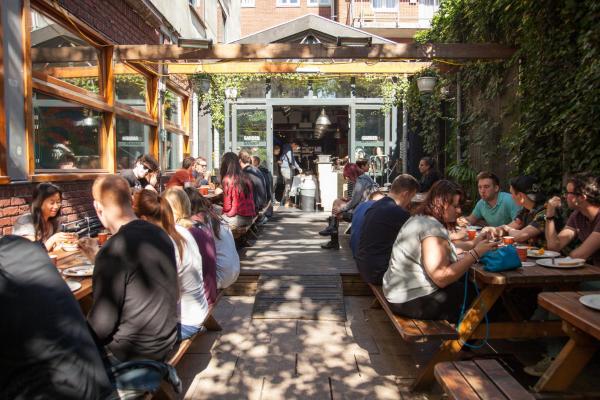 St Christophers Inn At The Winston -