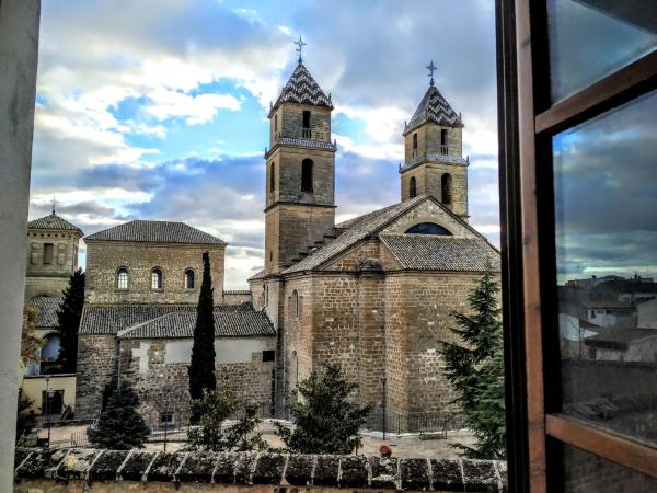 Apartamentos Sol Hospital Santiago - Úbeda