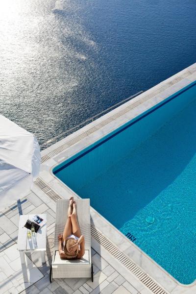 Homeric Poems - Santorini