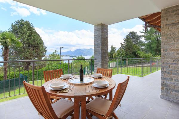 Baveno Hills | Lakeview Apartments - Baveno