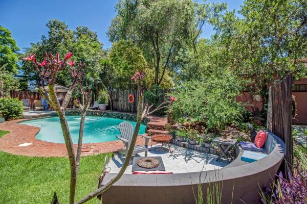 Sitatunga Guest Lodge - Midrand