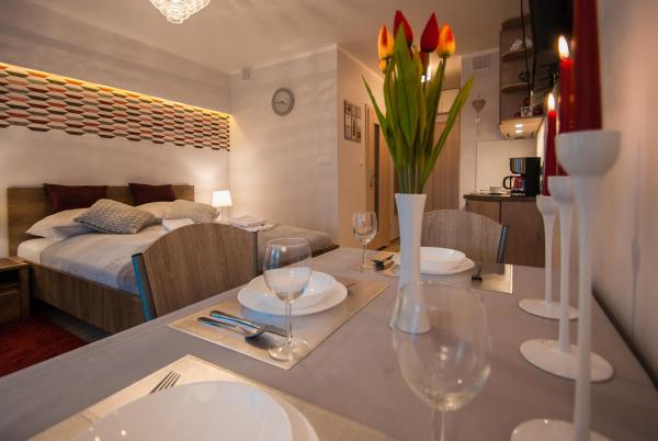 Osiedle Cesarskie Apartamenty - Parking - Apartamenty Bryza - Swinemünde