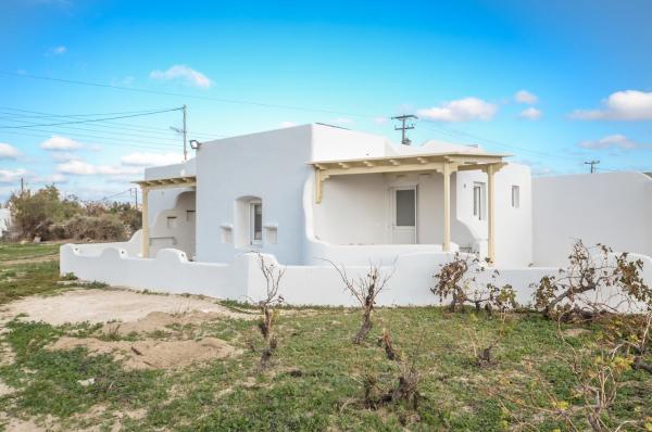 Naxian Dream Deluxe Suite 3 Persons - Naxos