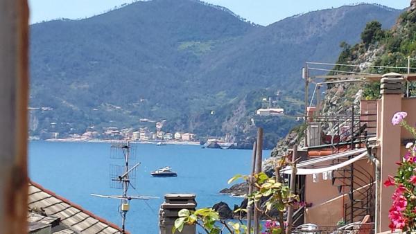 Rina Rooms - Vernazza