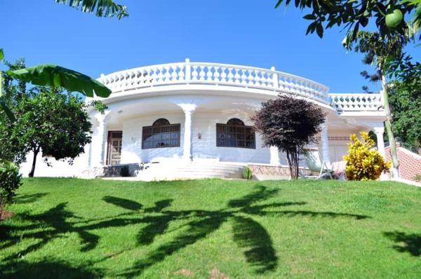 Plot 4 Kavuma Close - Ouganda