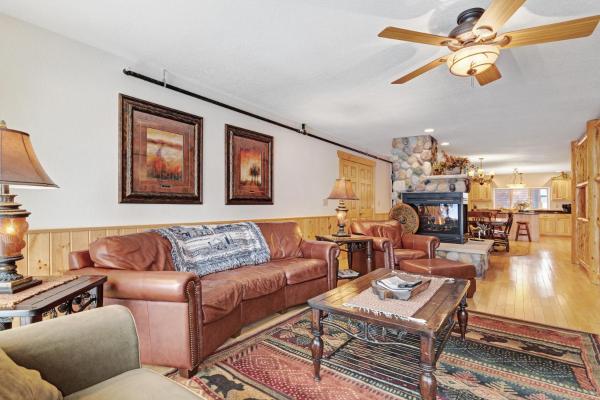 Voyageur Crossings - Eagle River, WI