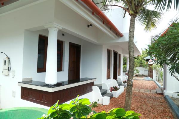 Alleppey - The Beach Home - Alappuzha