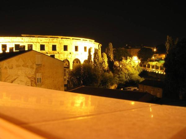 Terrace Dream View Over Amphitheatre - Pula