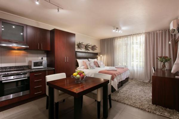 Absolute Farenden Apartments - Pretoria (South Africa)