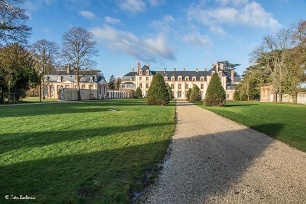 Exceptionnel Château Près De Paris - Dreux