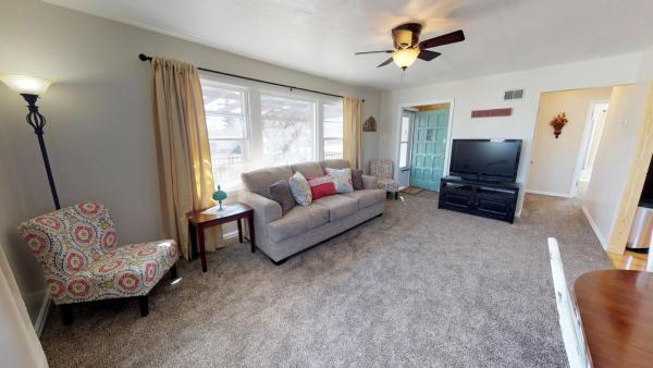 Wisteria Vine Cottage - Utah