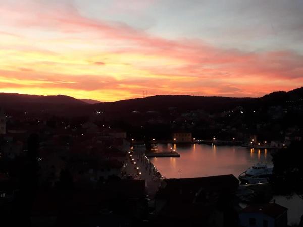 Apartment Marik - Jelsa