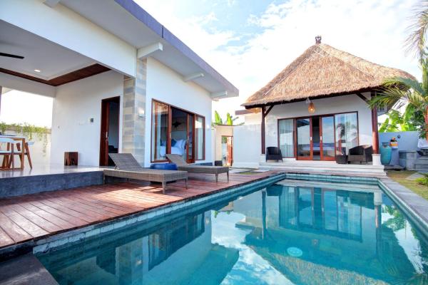 Prawiba Villa - Sidemen