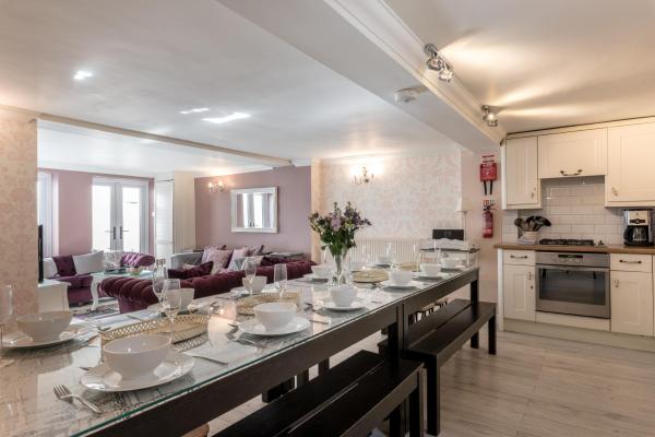 Little Paris - Parking - By Brighton Holiday Lets - 布萊頓