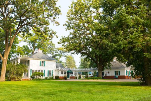 Oak Park Inn - Wisconsin