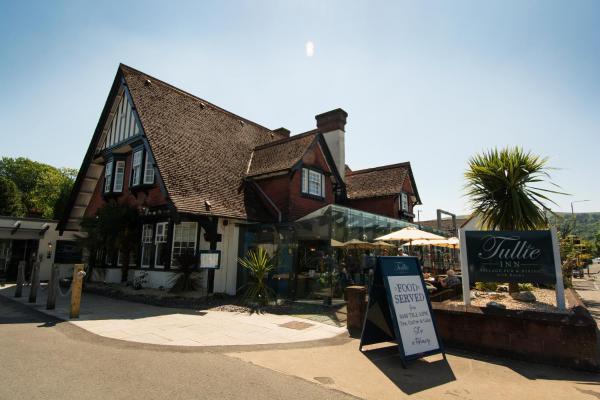 Tullie Inn - Balloch