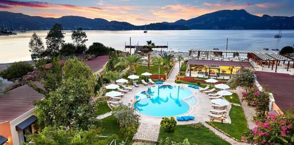Fi̇ Light Solto Boutique Beach Hotel - Selimiye