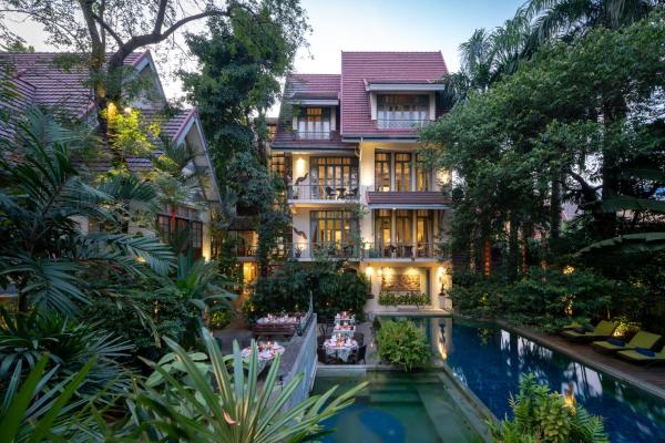 Ariyasom Villa - Bangkok