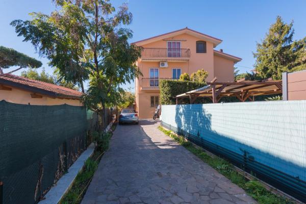 Travelershome Ciampino&morena Guesthouse - Frascati