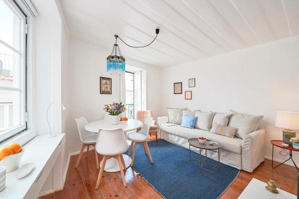 Alfama Light-filled Apartment, By Timecooler - Lisbon Portela Airport (LIS)