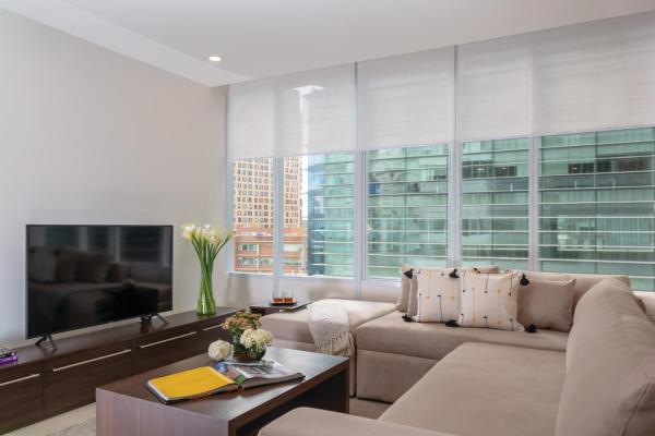 Botticelli Tower By The Local Way - Ciudad de México