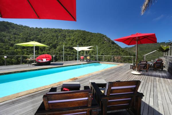 Shangri-la Manor - Wilderness