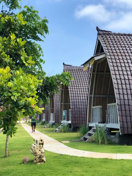 The Ulus Klumpu - Uluwatu