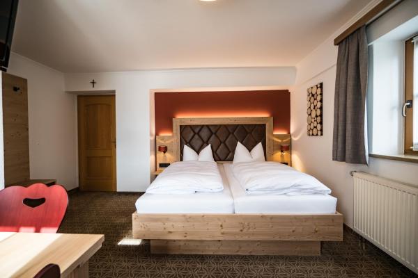 Hohenester Gasthaus & Hotel - Maisach