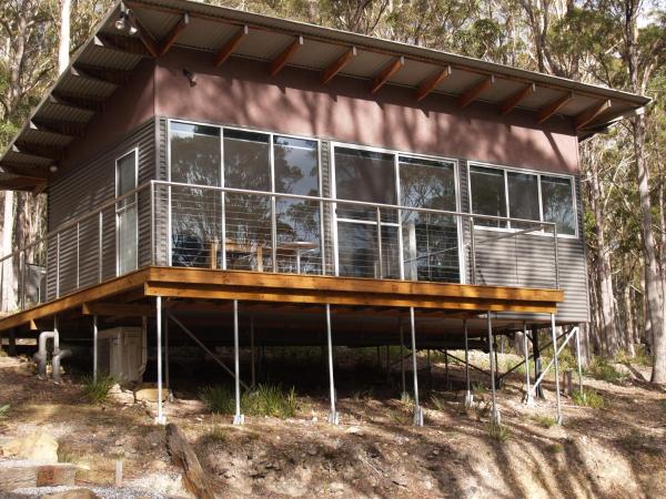 Craggy Peaks Wilderness Cabins - Tasmania