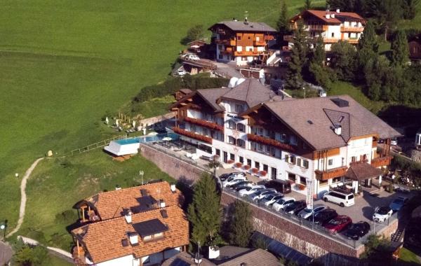 Hotel Interski - Sëlva